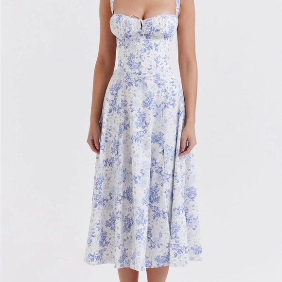 House of CB | Dresses | House Of Cb Nwt Carmen Blue Print Bustier ...